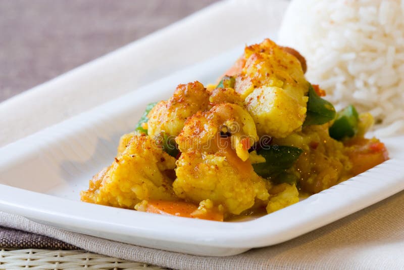 African Cauliflower Beans Dish Stock Photo - Image of plate, vegetable ...