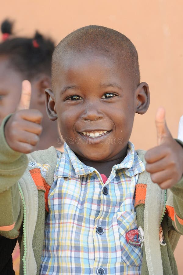 Afrikanische Schulkinder redaktionelles stockbild. Bild von ...