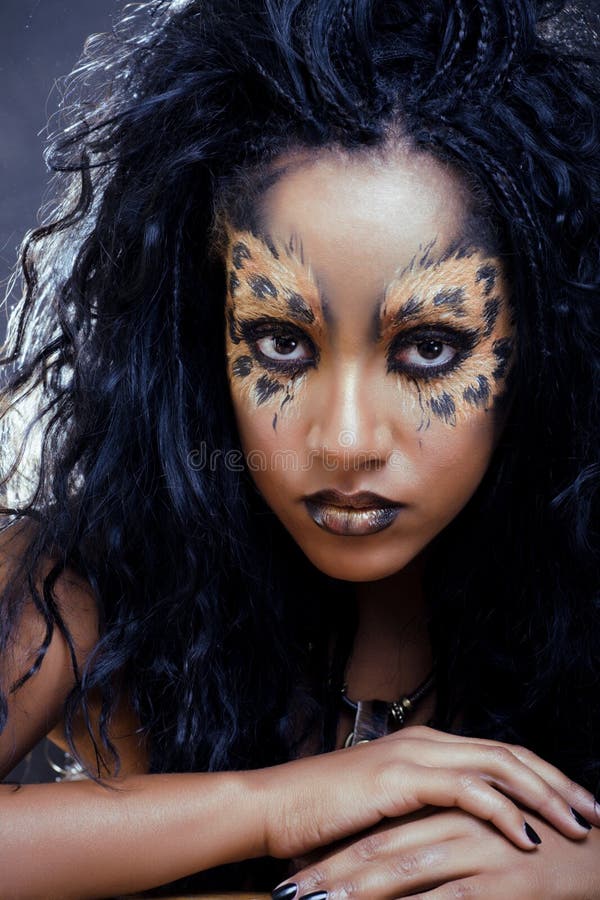 Afro Woman with Leopard Make Up Stock Photo - Image of femininity, afro ...