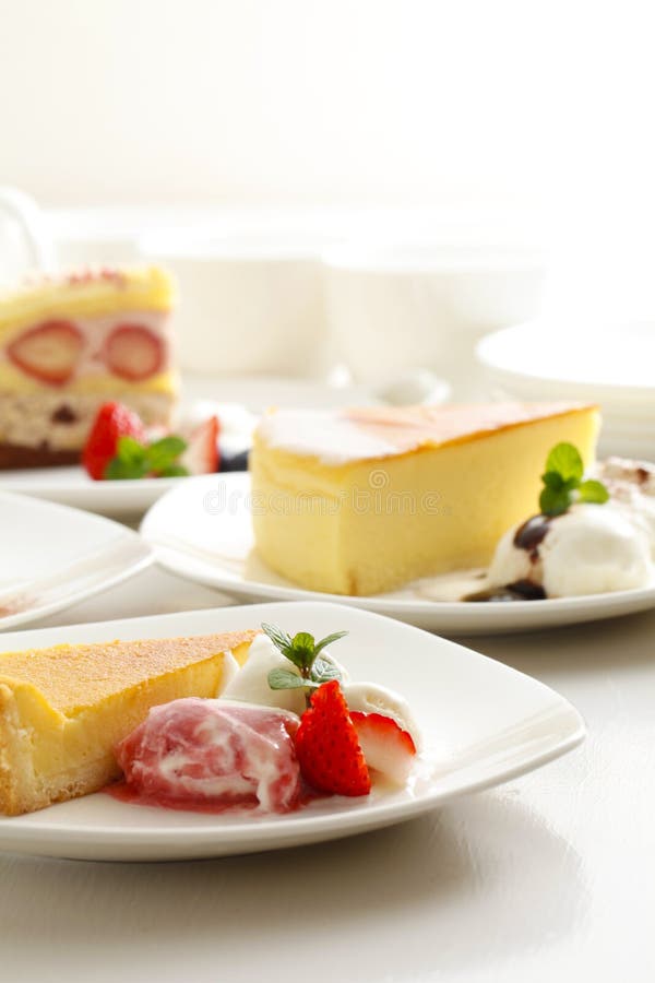 Afternoon break stock photo. Image of leaf, gateau, cake - 33368936