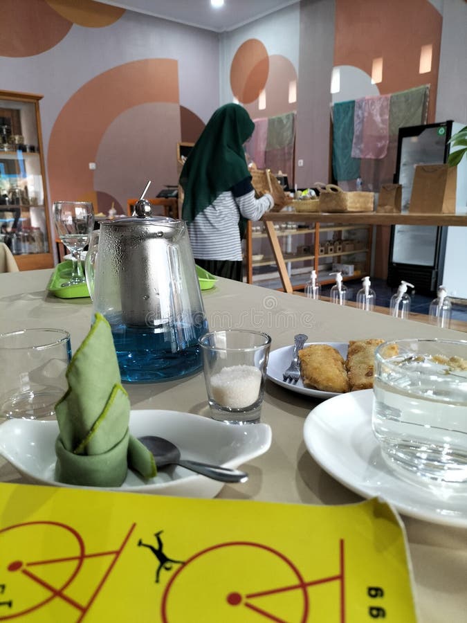 Afternoon at the cafe stock image. Image of cafe, dinner - 263127557