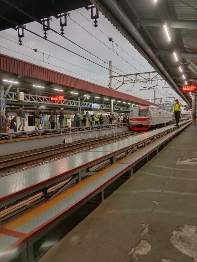 Afternoon Electric Train in Jakarta Editorial Photography - Image of ...