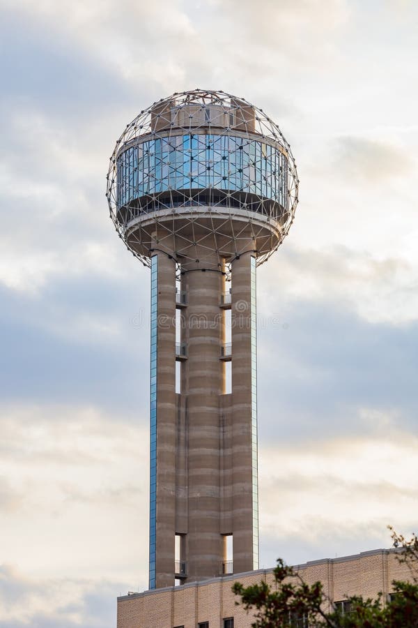 Afternoon View of the Reunion Tower Editorial Photo - Image of landmark ...