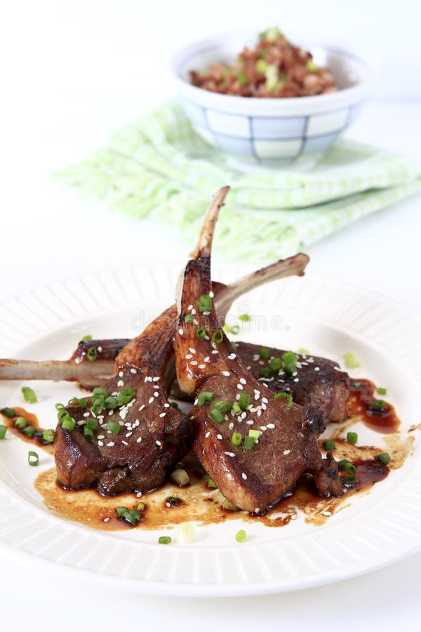 Agnello Cotto Teriyaki Con Riso Sbramato Fotografia Stock - Immagine di cremagliera, asiatico ...