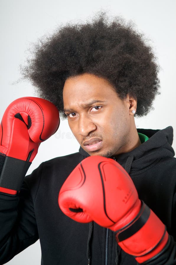 Boxeador negro foto de archivo. Imagen de individuo, combatiente - 13459620