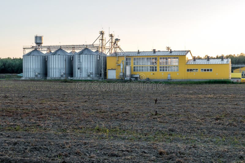 Agro-processing Plant for Processing and Silos for Drying Cleaning and ...