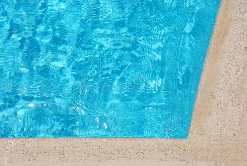 Agua azul en piscina foto de archivo. Imagen de relajante - 14378874