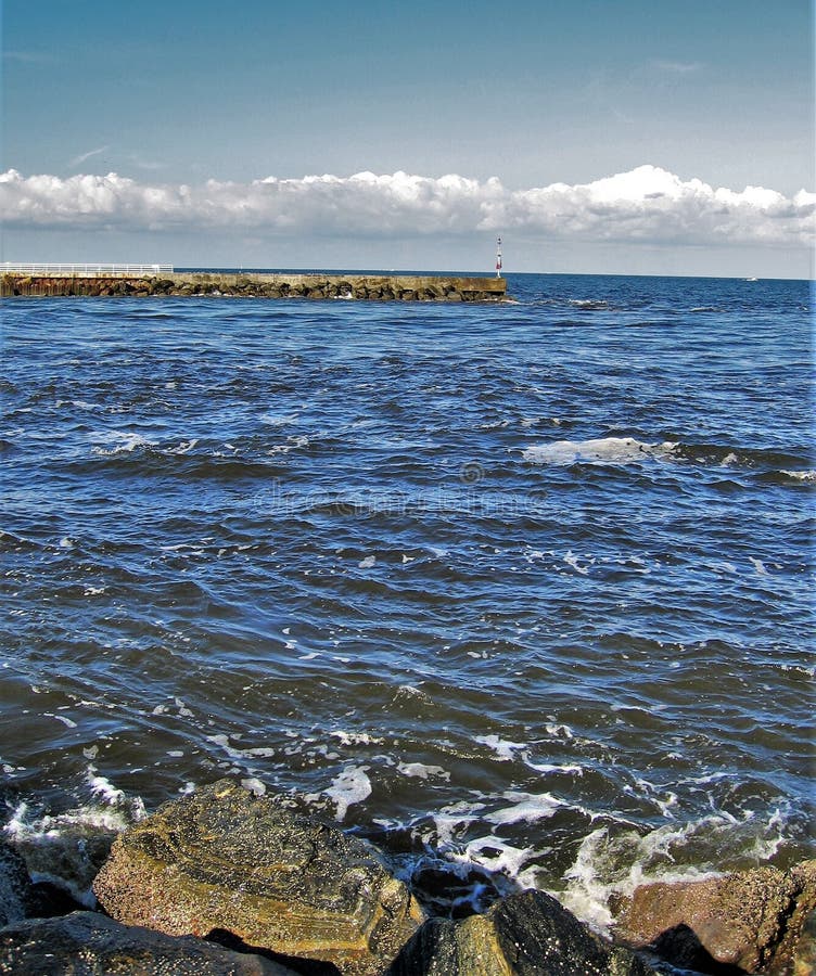 Aguas Peligrosos De Jupiter Inlet Foto de archivo - Imagen de resaca ...