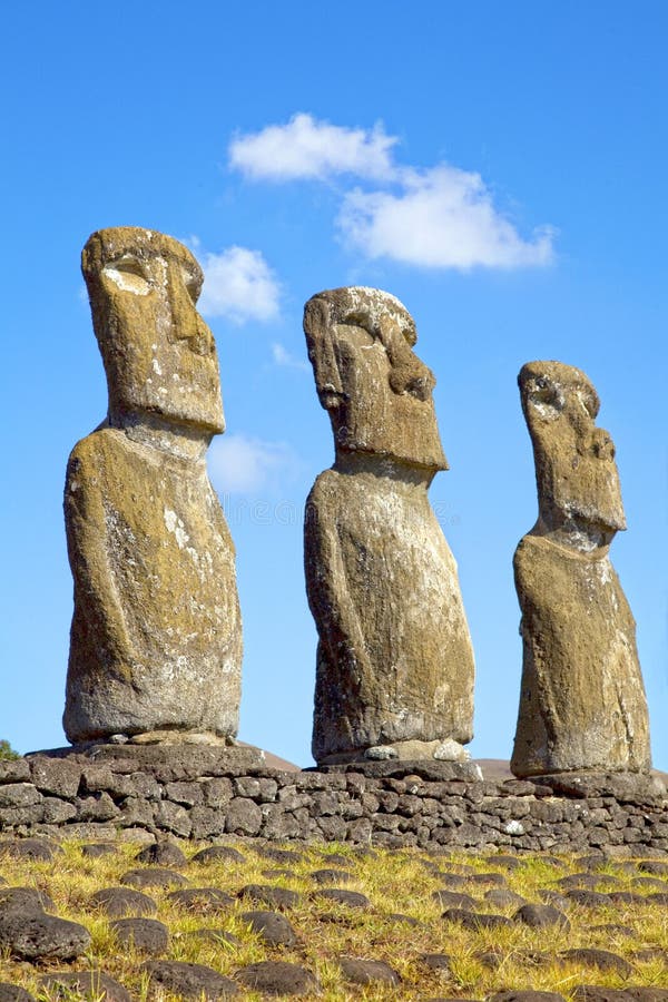 Ahu Akivi Moai, Rapa Nui, Isla De Pascua, Chile. Imagen de archivo ...