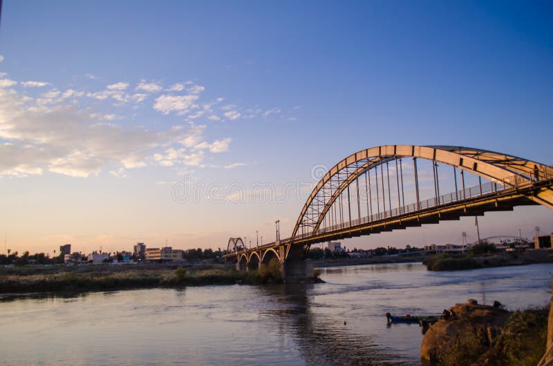 Ahvaz Pole Sefid Bridge editorial stock image. Image of ahvaz - 48333524
