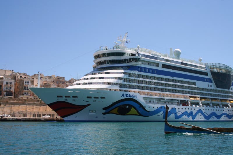 AIDA Cruise Ship editorial photography. Image of fall - 27710427