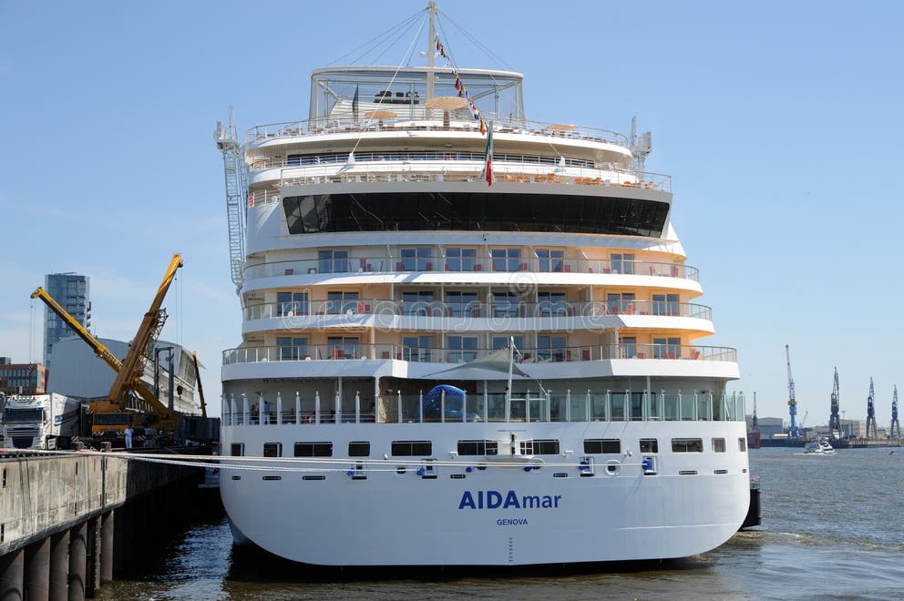 Aidamar editorial photo. Image of landscape, ocean, boat - 30931266