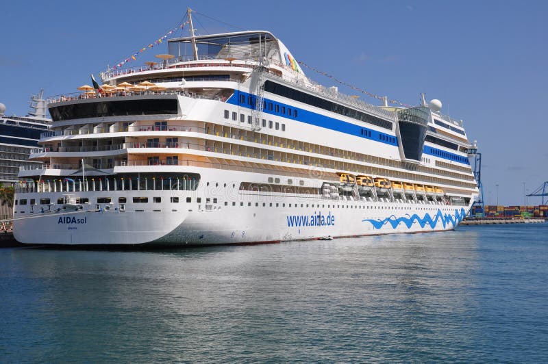 AIDAblu cruise ship editorial photo. Image of caribbean - 43930001