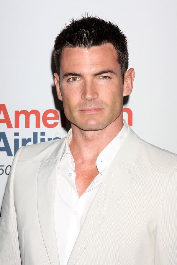 Aiden Turner editorial photo. Image of hilton, international - 160591206