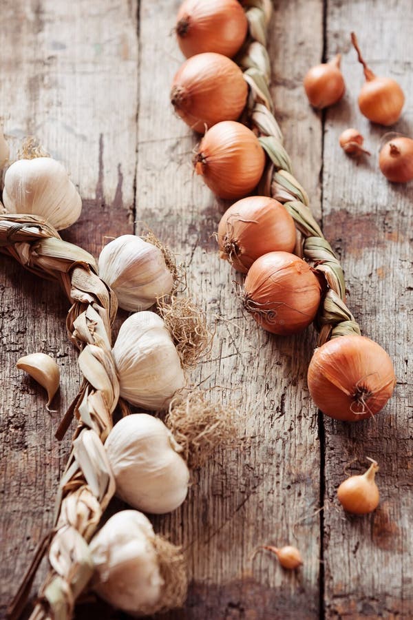 237 Photos de Tresse D Oignon Et D Ail - Photos de stock gratuites et ...