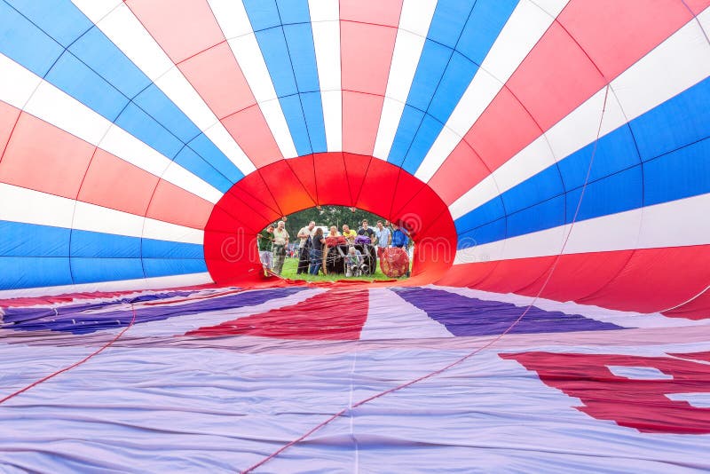 Air ballon editorial image. Image of lift, airship, adventure - 43529850