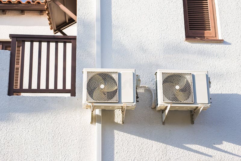 Air Conditioning Compressor. Stock Image - Image of metal, cooler: 90314321