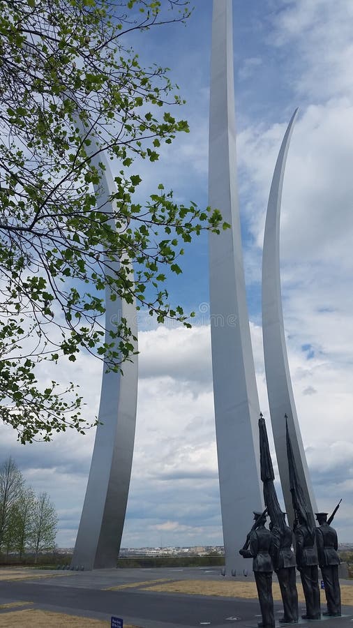 Air Force Memorial editorial photo. Image of memorial - 87332386