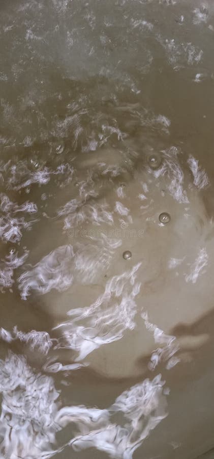 Air jernih bening stock image. Image of jernih, freezing - 251605711