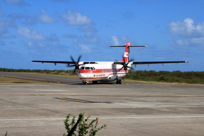 Air Mauritius ATR 72 Plane on Runway Editorial Image - Image of ...