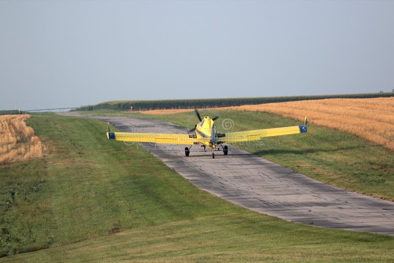 Air Tractor is the Favorite of Crop Dusters in the Midwest Stock Photo ...