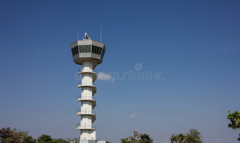 Air Traffic Control Tower at Atlanta Hartsfield-Jackson Airport ...