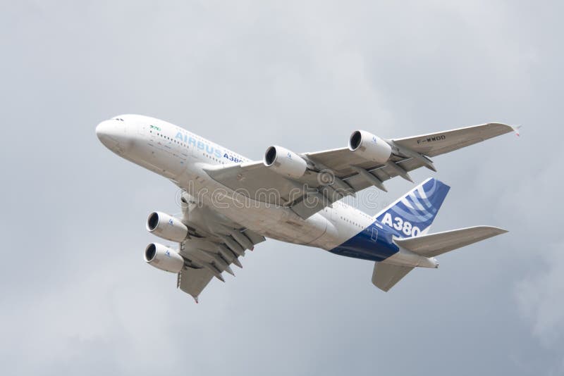 Airbus A380 Flypast editorial photo. Image of airshow - 15280111