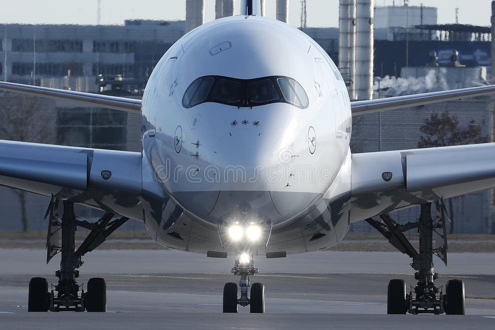 Airbus A350 aircraft editorial image. Image of front - 143173095