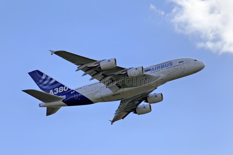 Airbus A380 Prototype Demonstrator F-WWDD Editorial Photo - Image of ...