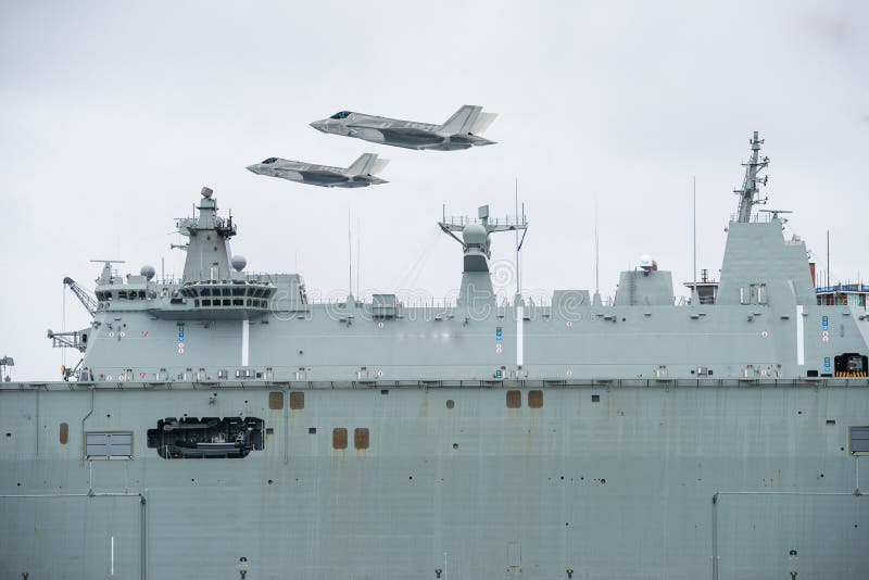Aircraft Carrier in the Sea Editorial Photo - Image of deck, boat: 51489781
