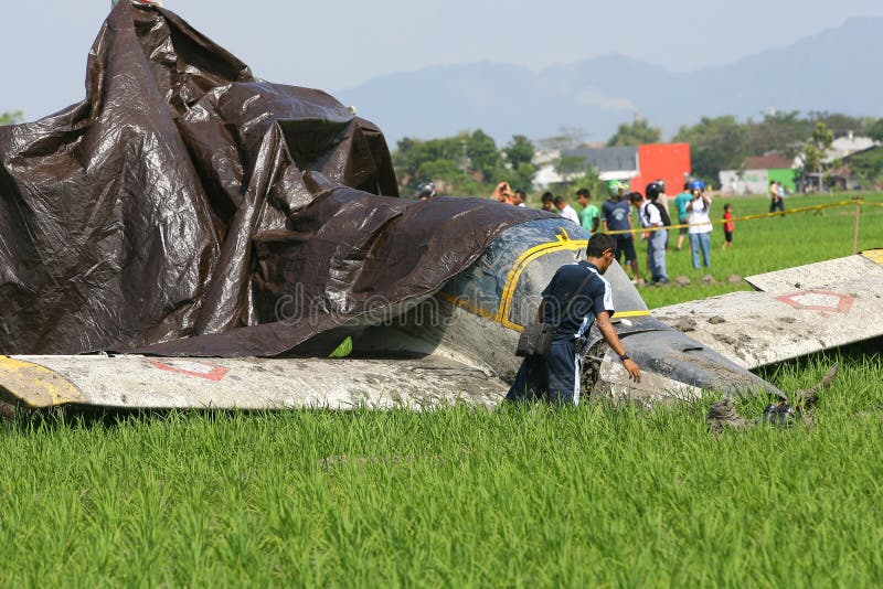 Aircraft crashed editorial stock photo. Image of training - 43506778