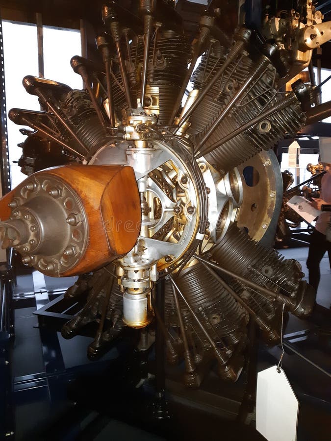 Aircraft engine editorial photography. Image of science - 133409507