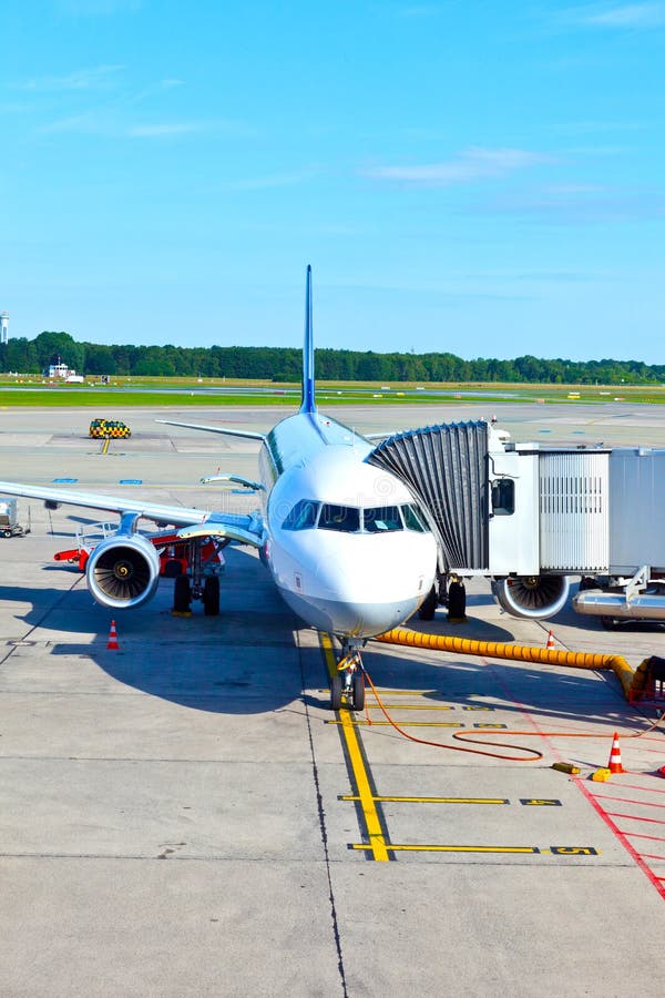 Aircraft at the gate stock image. Image of docking, boarding - 20300197
