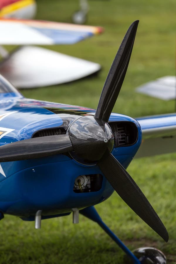 Aircraft propeller stock image. Image of white, airplane - 32237683