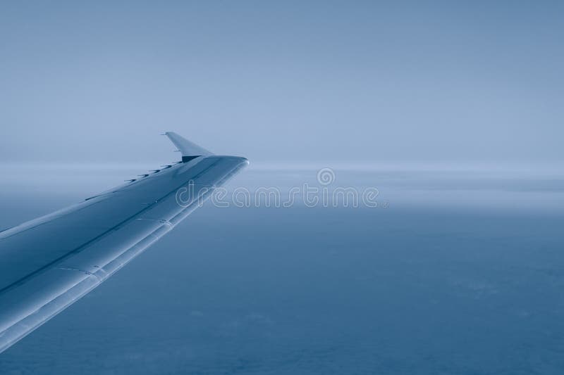 Aircraft wing stock image. Image of discovery, aircraft - 246021483