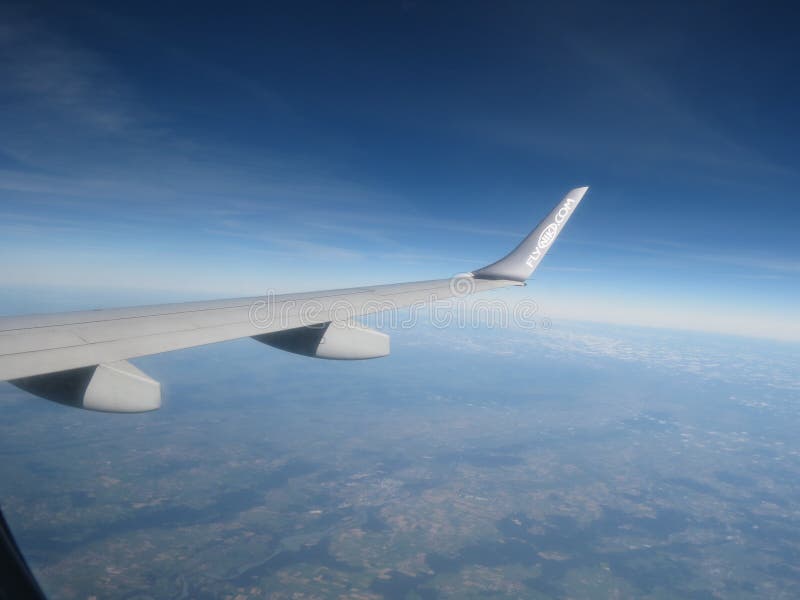 Aircraft Right Side Wing, Airplane Flying Blue Sky Stock Image - Image ...