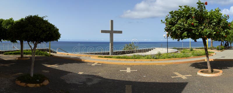 Aire De Loisirs De Ville Praia Photo stock éditorial - Image du ...