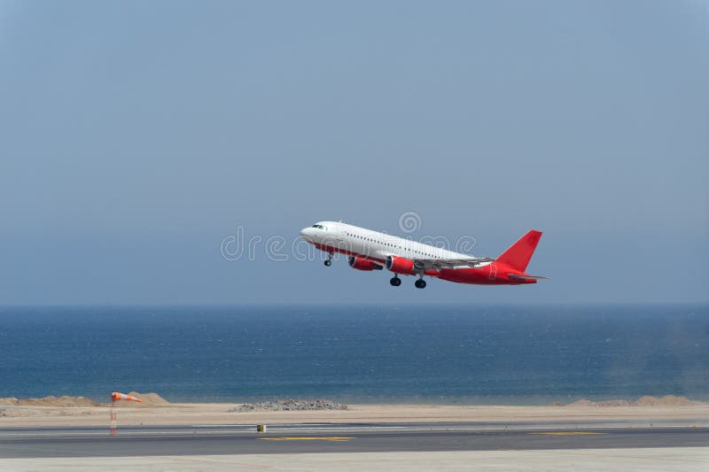 Airoplane stock photo. Image of descend, arrive, aircraft - 24274634