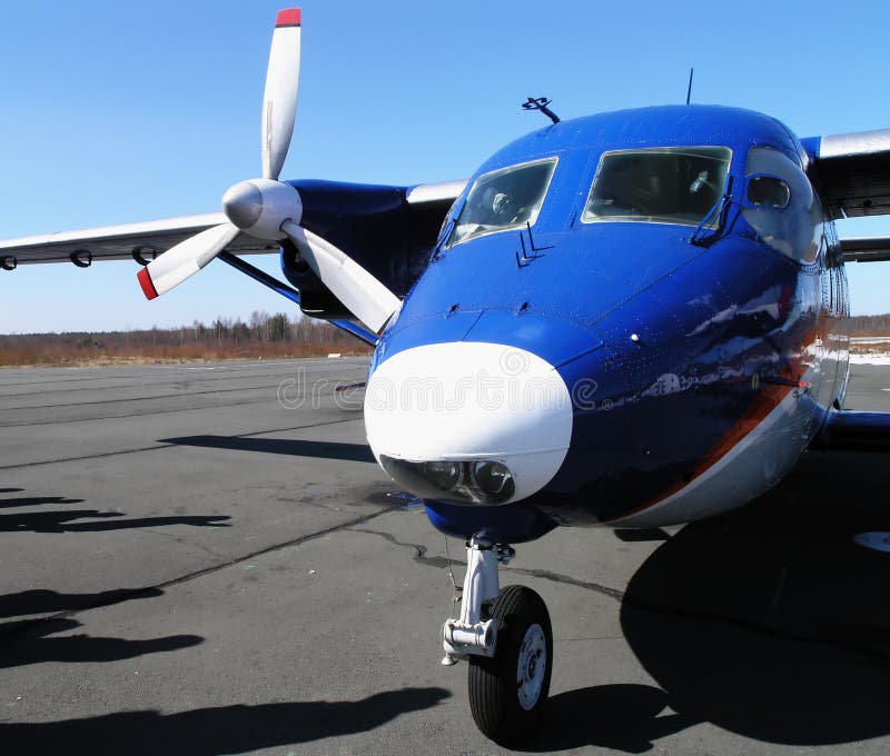 507 Propeller Driven Aircraft Stock Photos - Free & Royalty-Free Stock ...