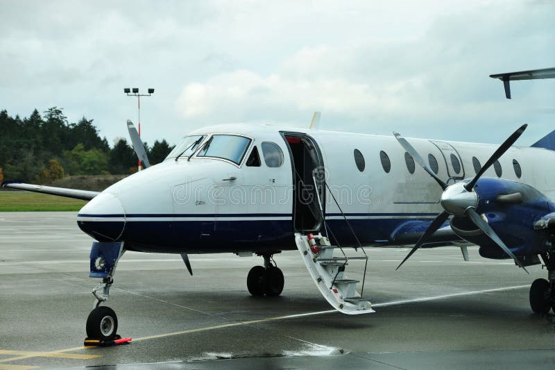 Victoria International Airport British Columbia Stock Photos - Free ...