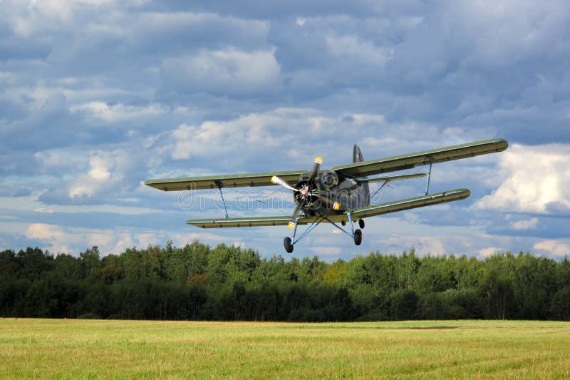 Airplane Antonov An2 Landing Editorial Stock Photo - Image of fuselage ...