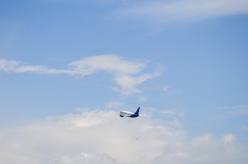 Airplane Flying Overhead Taking Off or Landing Stock Photo - Image of ...