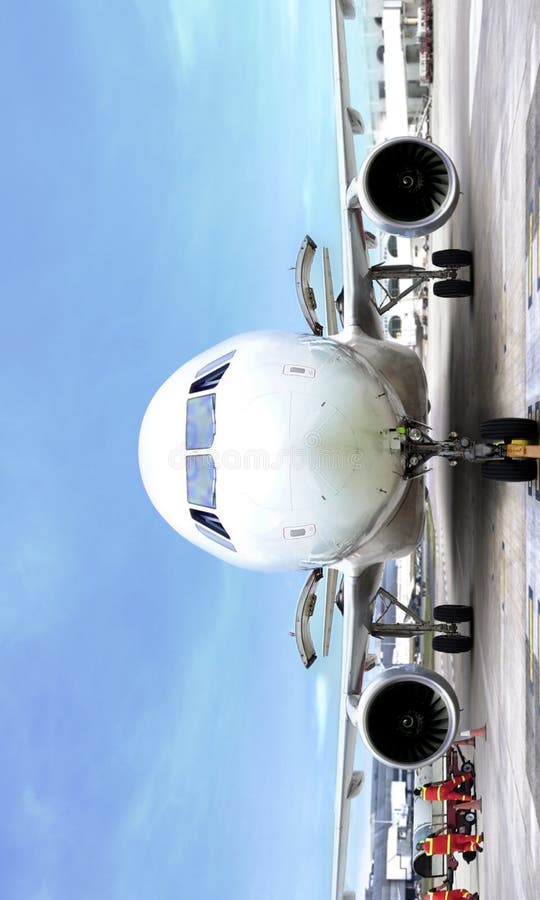 8,766 Airplane Front View Stock Photos - Free & Royalty-Free Stock ...
