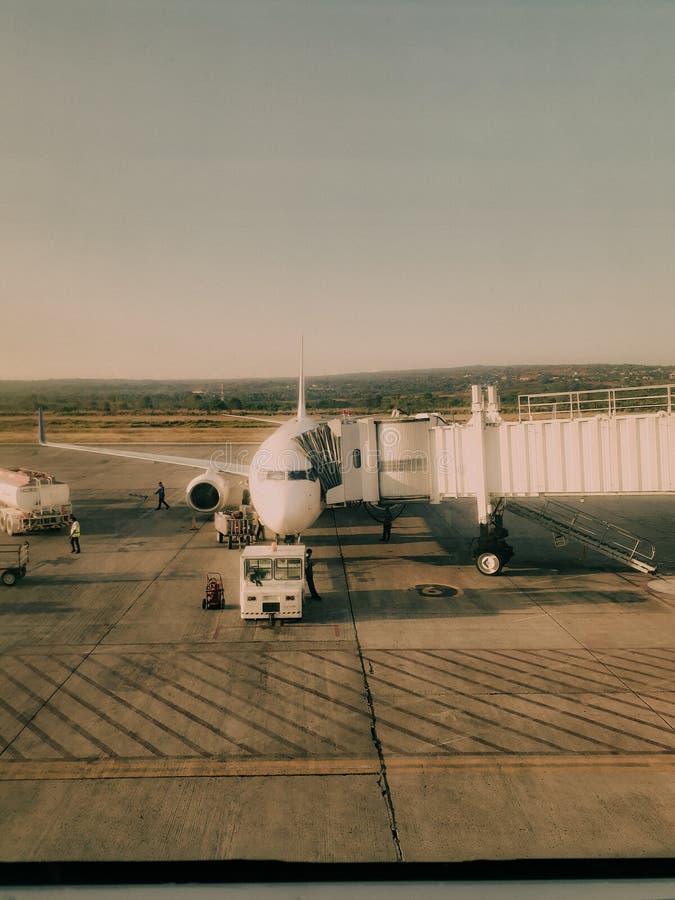 Airplane Going Back Home editorial image. Image of airport - 252535570