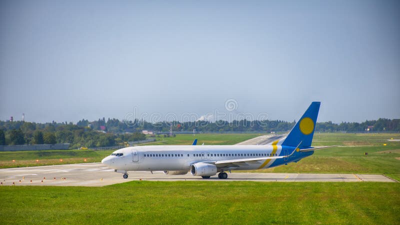 Airplane Landing on the Airport. Perfect View on the Airplane with ...