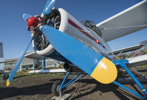 Airplane Propeller Front View Stock Photo - Image of plane, silver ...