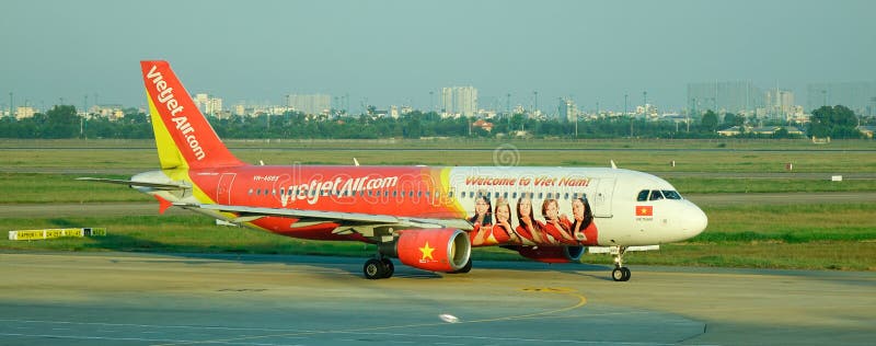 An Airplane on Runway at Changi Airport in Singapore Editorial Image ...