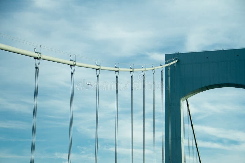 Airplane and Throgs Neck Bridge Stock Photo - Image of bridge, throgs ...