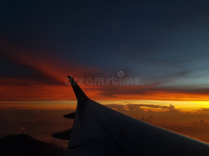 Sunset and plane stock photo. Image of holidays, burning - 25376874