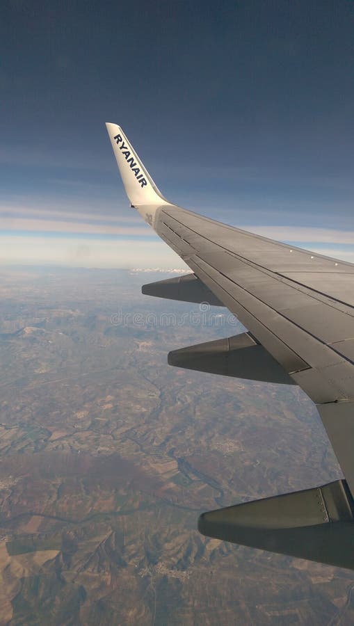 Airplane wing editorial stock image. Image of high, airplane - 100513479